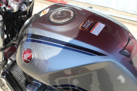 ホンダ CB1300SF 25周年記念モデル 入荷致しました！！ | 中古・新車バイクの販売・買取【バイク館SOX】